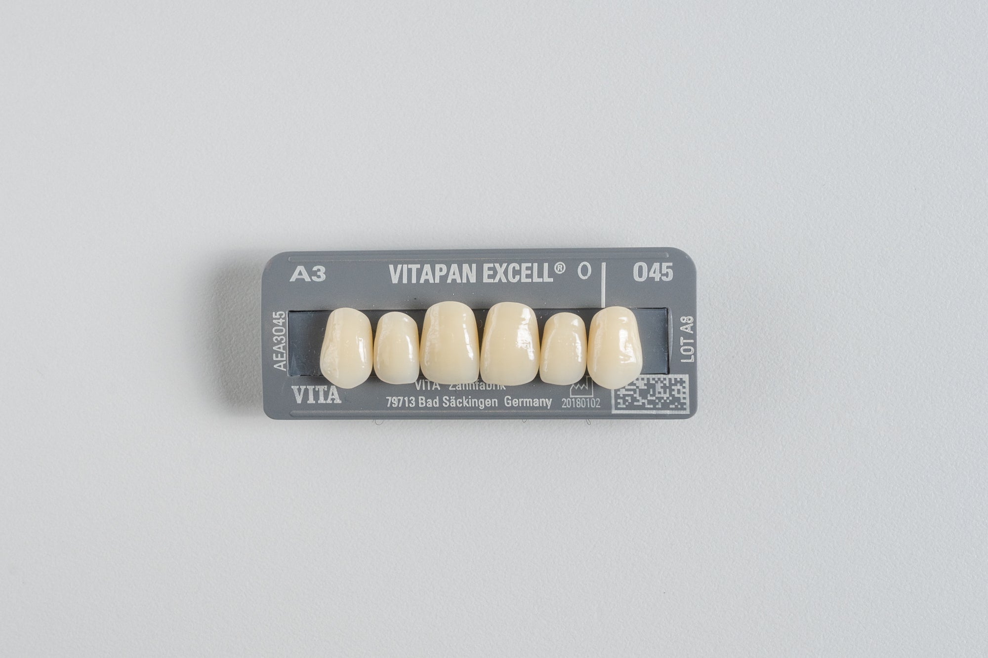 VITAPAN EXCELL - Dientes Anteriores Ovalados Premium | CLV México